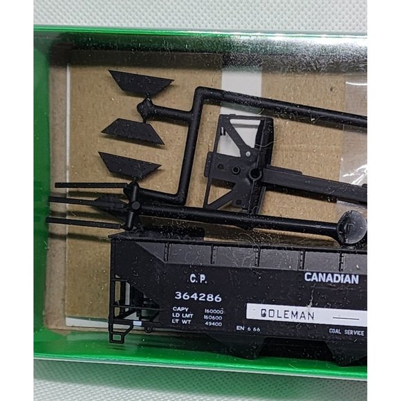 Bowser | Toys | Bowser 7 Ton Offset Hopper Canadian Pacific Model Train ...